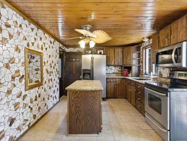 house with 3 bedroom, Ludlow MA DS103438508
