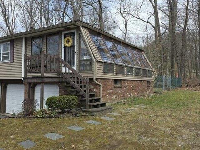 house with 3 bedroom, Ludlow MA ES103441961