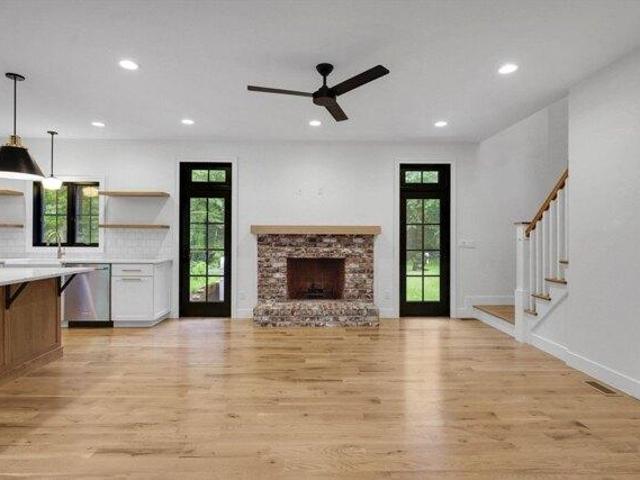 house with 3 bedroom, Ludlow MA ES103968957