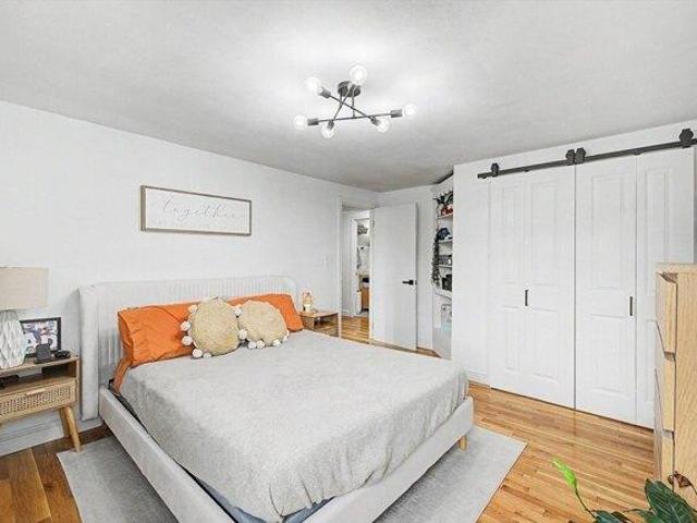house with 3 bedroom, Ludlow MA ES104809592