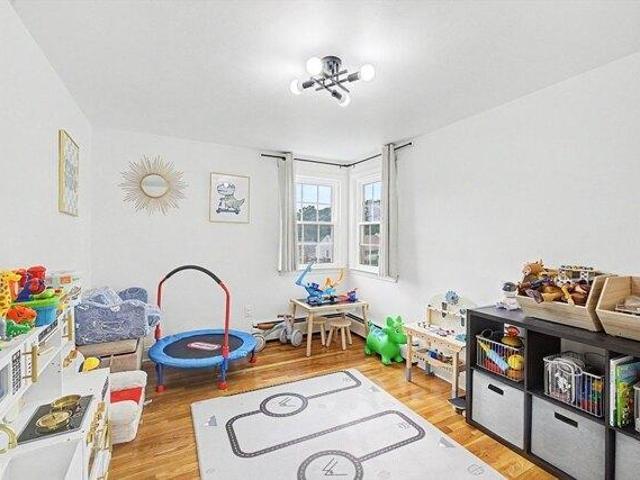 house with 3 bedroom, Ludlow MA ES105278695