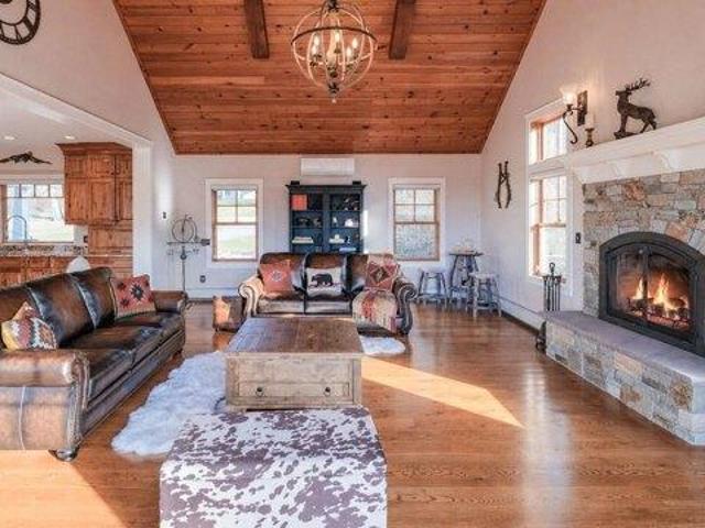 house with 3 bedroom, Ludlow VT ES102827833