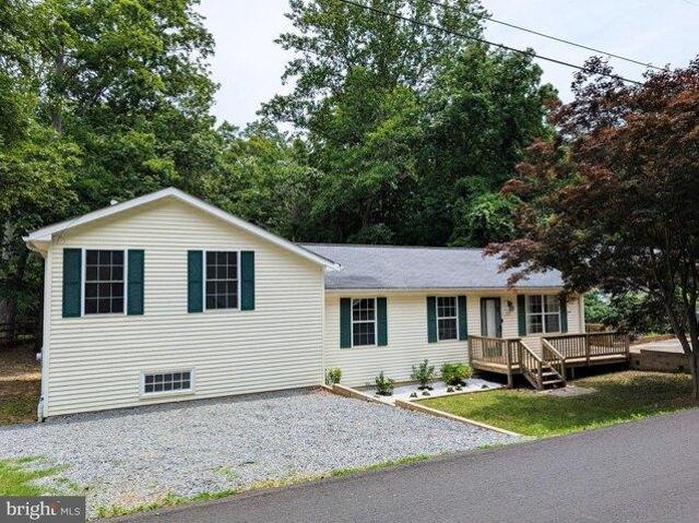 house with 3 bedroom, Lusby MD ES103623674