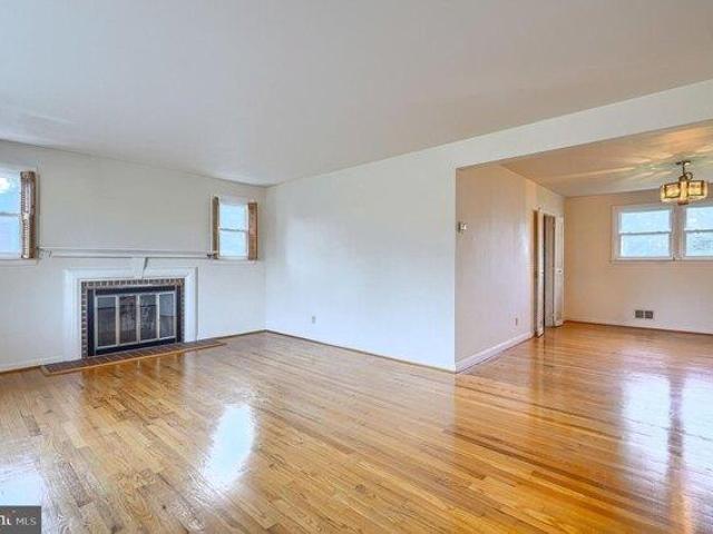 house with 3 bedroom, Lutherville Timonium MD ES104905871