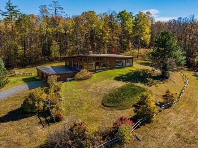house with 3 bedroom, Lyme NH DLS103018336