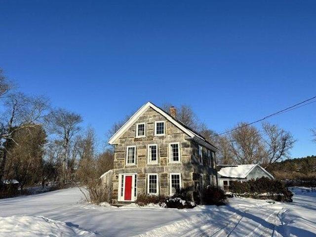 house with 3 bedroom, Lyme NH ES105096118