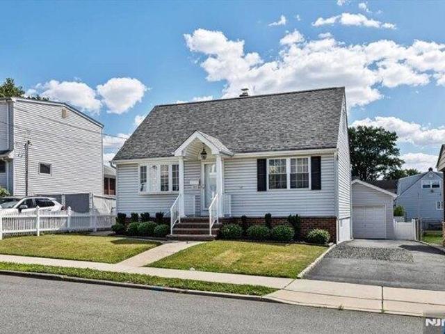 house with 3 bedroom, Lyndhurst NJ DS104149552