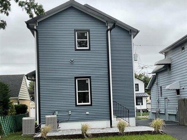 house with 3 bedroom, Lyndhurst NJ ES105203765