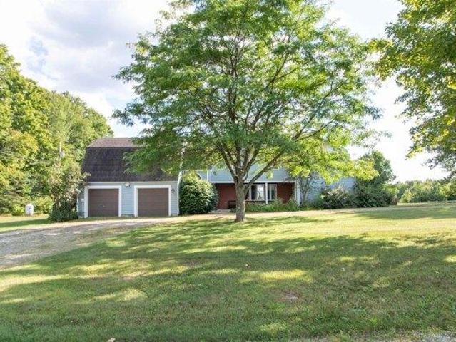 house with 3 bedroom, Lyndon VT ES105115055