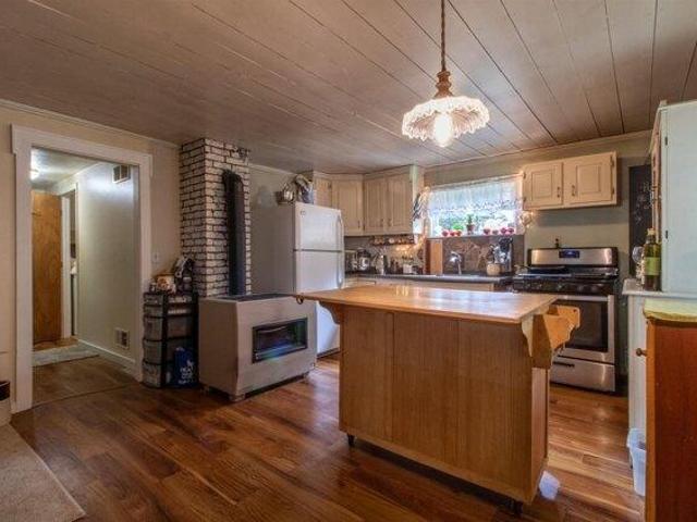 house with 3 bedroom, Lyndon VT ES105160600