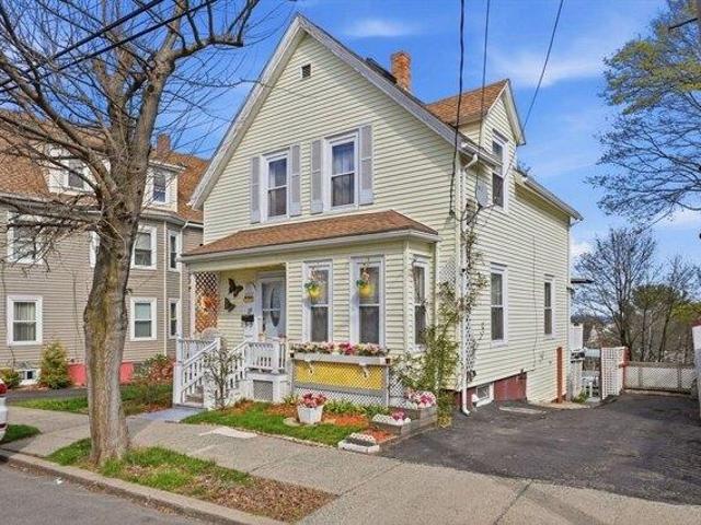 house with 3 bedroom, Lynn MA DLS102824420