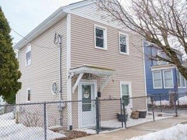 house with 3 bedroom, Lynn MA DLS102828262