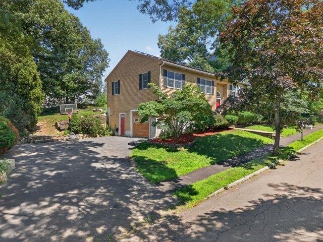house with 3 bedroom, Lynn MA DS104148292