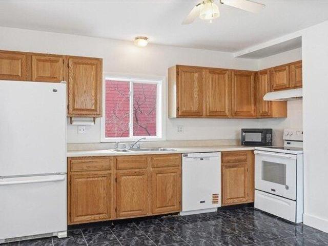 house with 3 bedroom, Lynn MA DS102961432