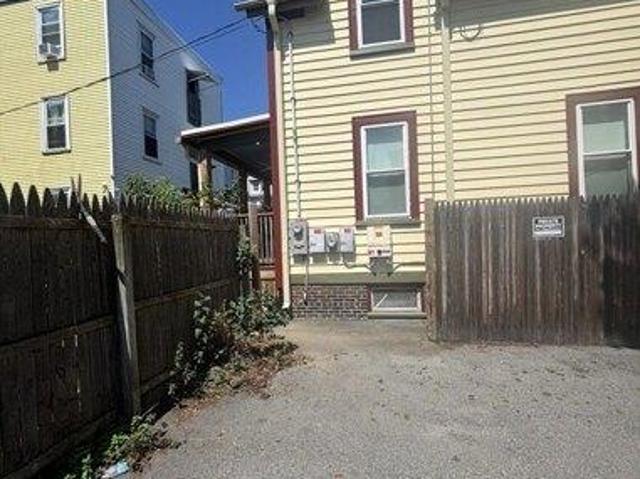 house with 3 bedroom, Lynn MA DS103098524