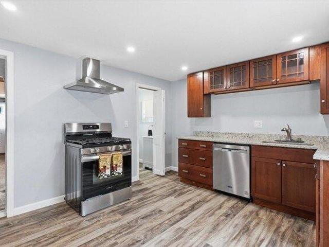 house with 3 bedroom, Lynn MA DS103807088