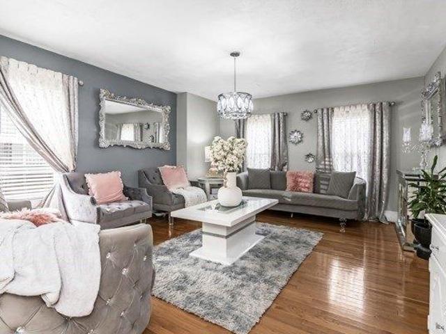 house with 3 bedroom, Lynn MA ES104009344