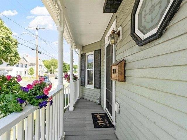 house with 3 bedroom, Lynn MA ES104011530