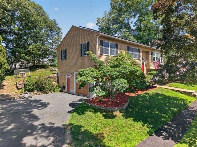 house with 3 bedroom, Lynn MA ES104148292