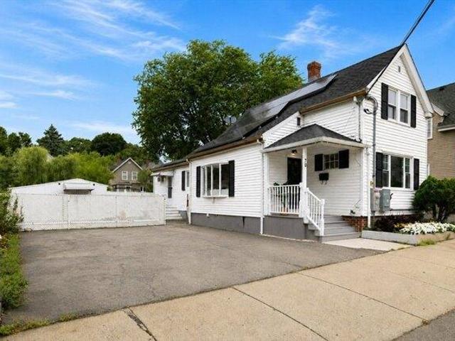 house with 3 bedroom, Lynn MA ES104834340