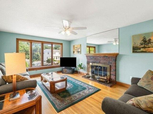 house with 3 bedroom, Lynn MA ES104852709