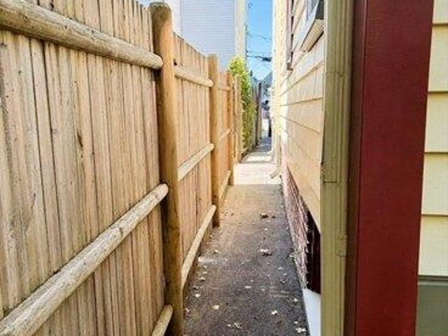 house with 3 bedroom, Lynn MA ES104921205