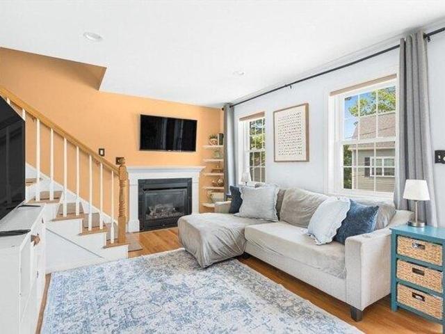 house with 3 bedroom, Lynn MA ES105093718