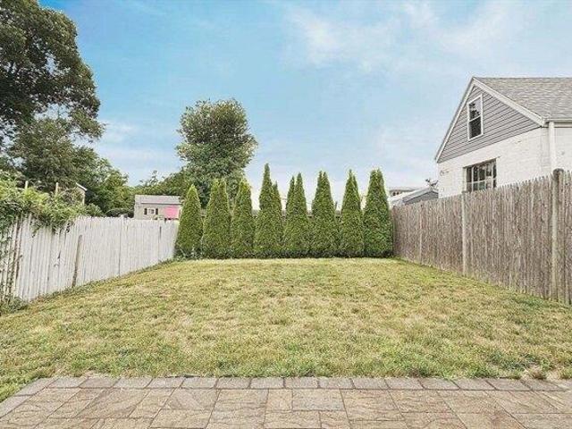house with 3 bedroom, Lynn MA ES105206702