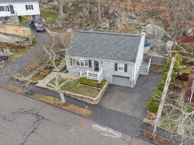 house with 3 bedroom, Lynn MA ES103036627