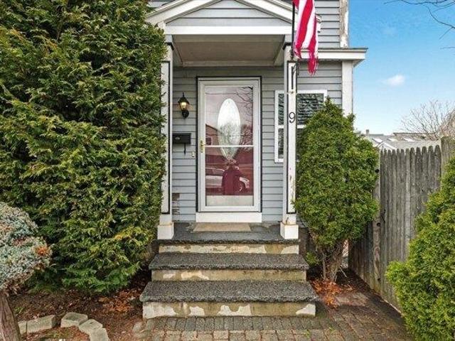 house with 3 bedroom, Lynn MA ES103038034