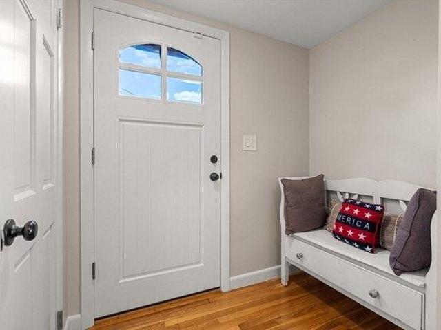 house with 3 bedroom, Lynn MA ES103189361