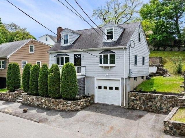 house with 3 bedroom, Lynn MA ES103443693