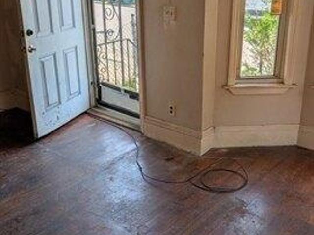 house with 3 bedroom, Lynn MA ES103663007