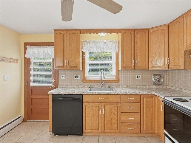 house with 3 bedroom, Lynn MA ES103889293