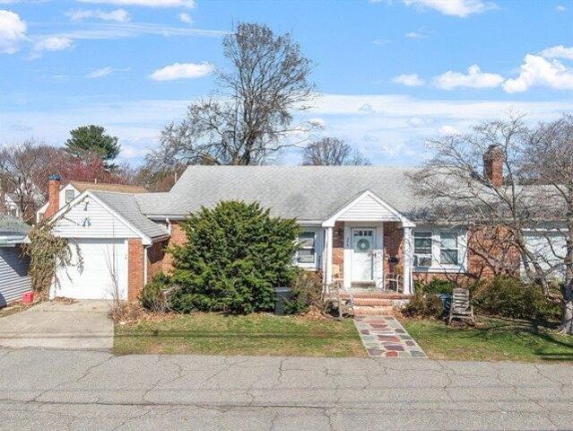 house with 3 bedroom, Lynnfield MA DLS102158411
