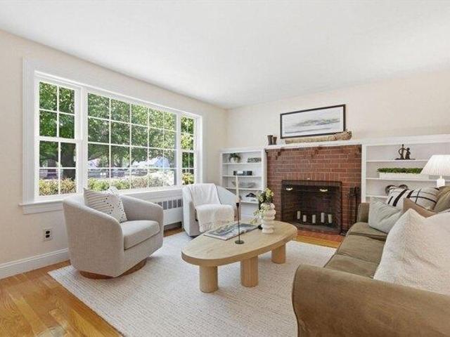 house with 3 bedroom, Lynnfield MA ES103097752