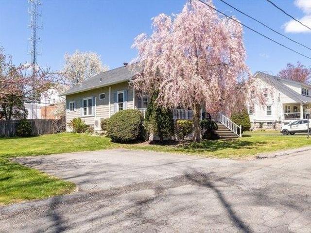 house with 3 bedroom, Lynnfield MA ES103189447
