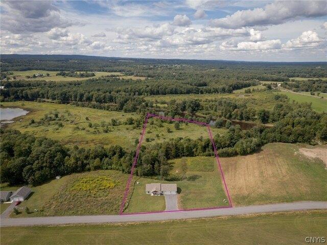 house with 3 bedroom, Lyons Falls NY ES104900113