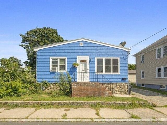 house with 3 bedroom, m MA ES105160628