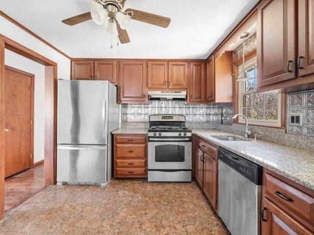 house with 3 bedroom, m MA ES105173195