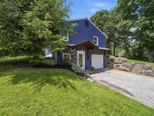 house with 3 bedroom, m NH ES103889176