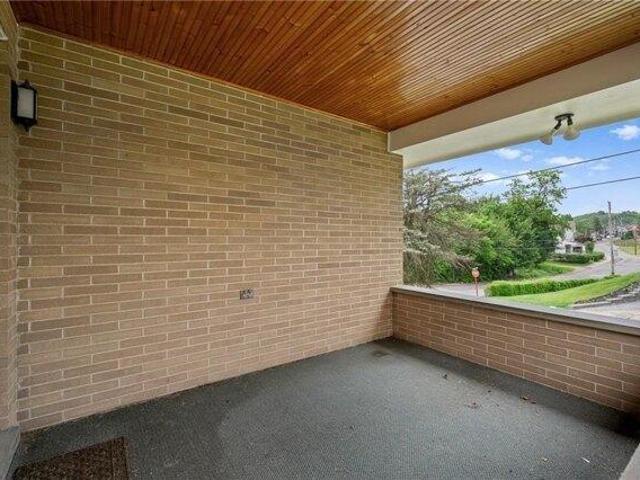 house with 3 bedroom, McKees Rocks PA DS103623143