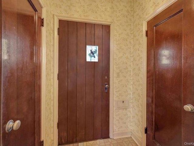 house with 3 bedroom, Mamaroneck NY ES103603646