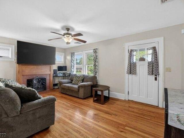 house with 3 bedroom, Manville NJ ES104920562