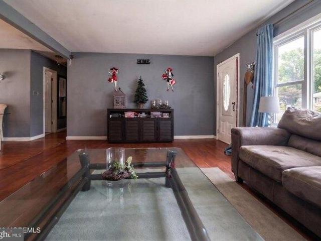 house with 3 bedroom, Manahawkin NJ ES105156978