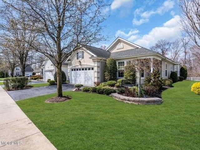 house with 3 bedroom, Manalapan NJ DLS102531564
