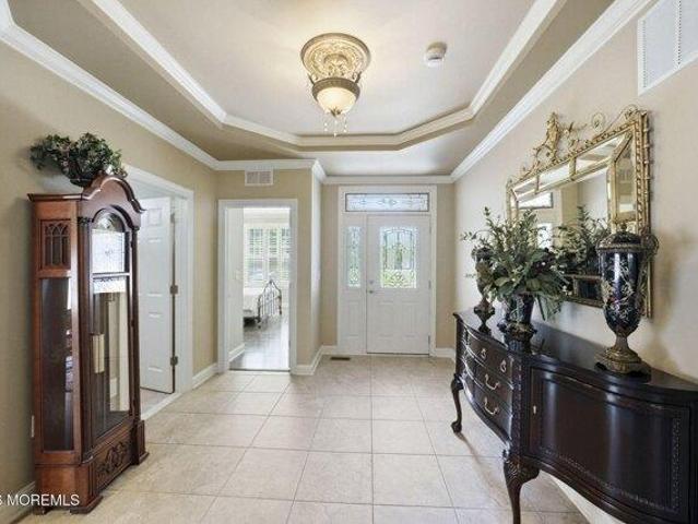 house with 3 bedroom, Manalapan NJ DLS102726763