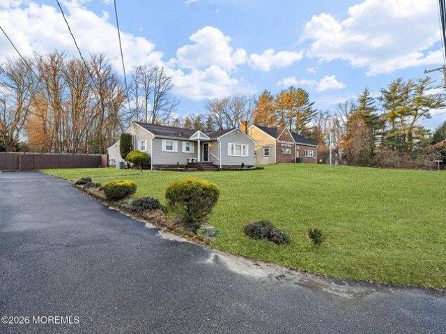 house with 3 bedroom, Manalapan NJ DLS102728561