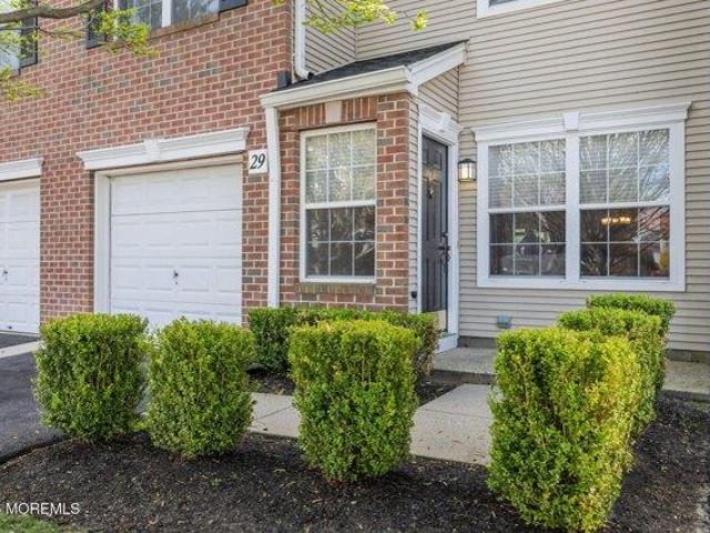 house with 3 bedroom, Manalapan NJ DS102029670