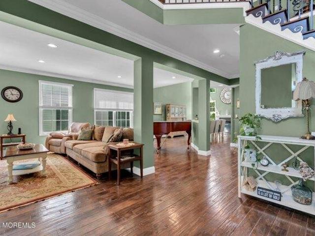 house with 3 bedroom, Manalapan NJ ES104831465